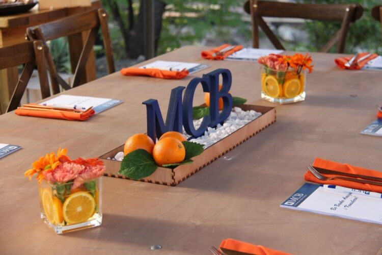 Easy Banking - MCB Curacao EN